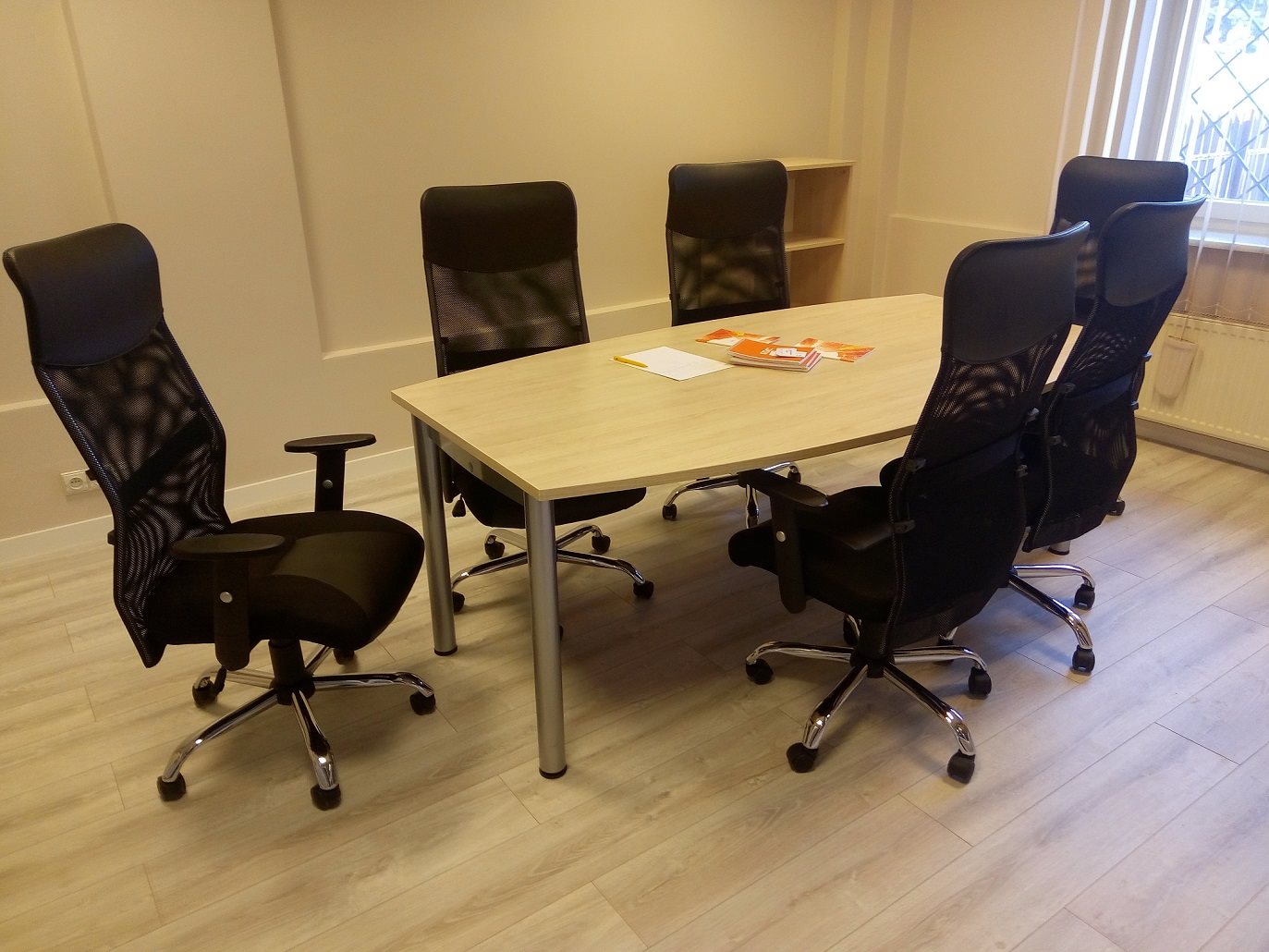 Nevada conference tables - 10office