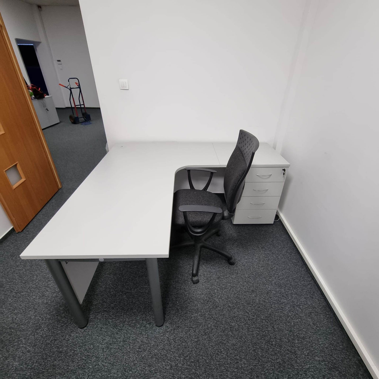Nevada desks from Poland - 10office