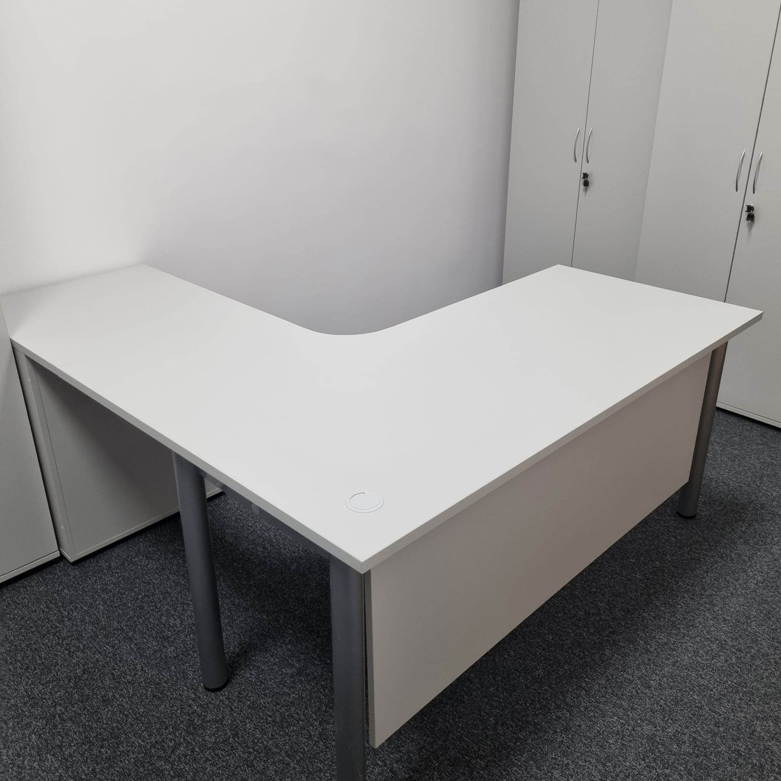 Nevada desks from Poland - 10office