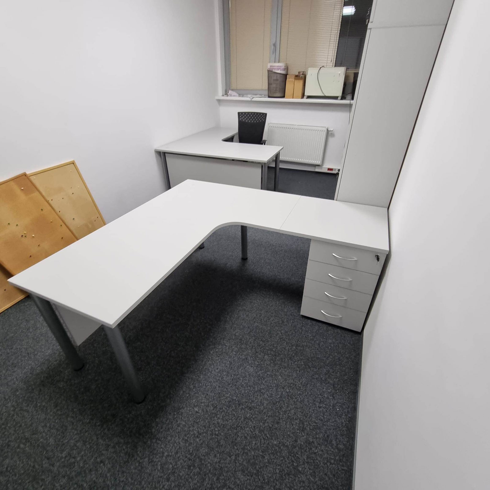 Nevada desks from Poland - 10office