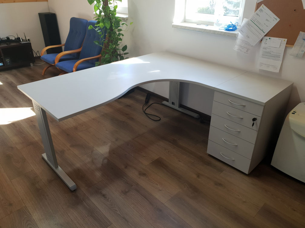 Texas desks from Poland - 10office